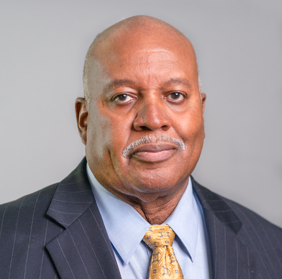Kentwood Commissioner Maurice Groce announces plans to resign for ...