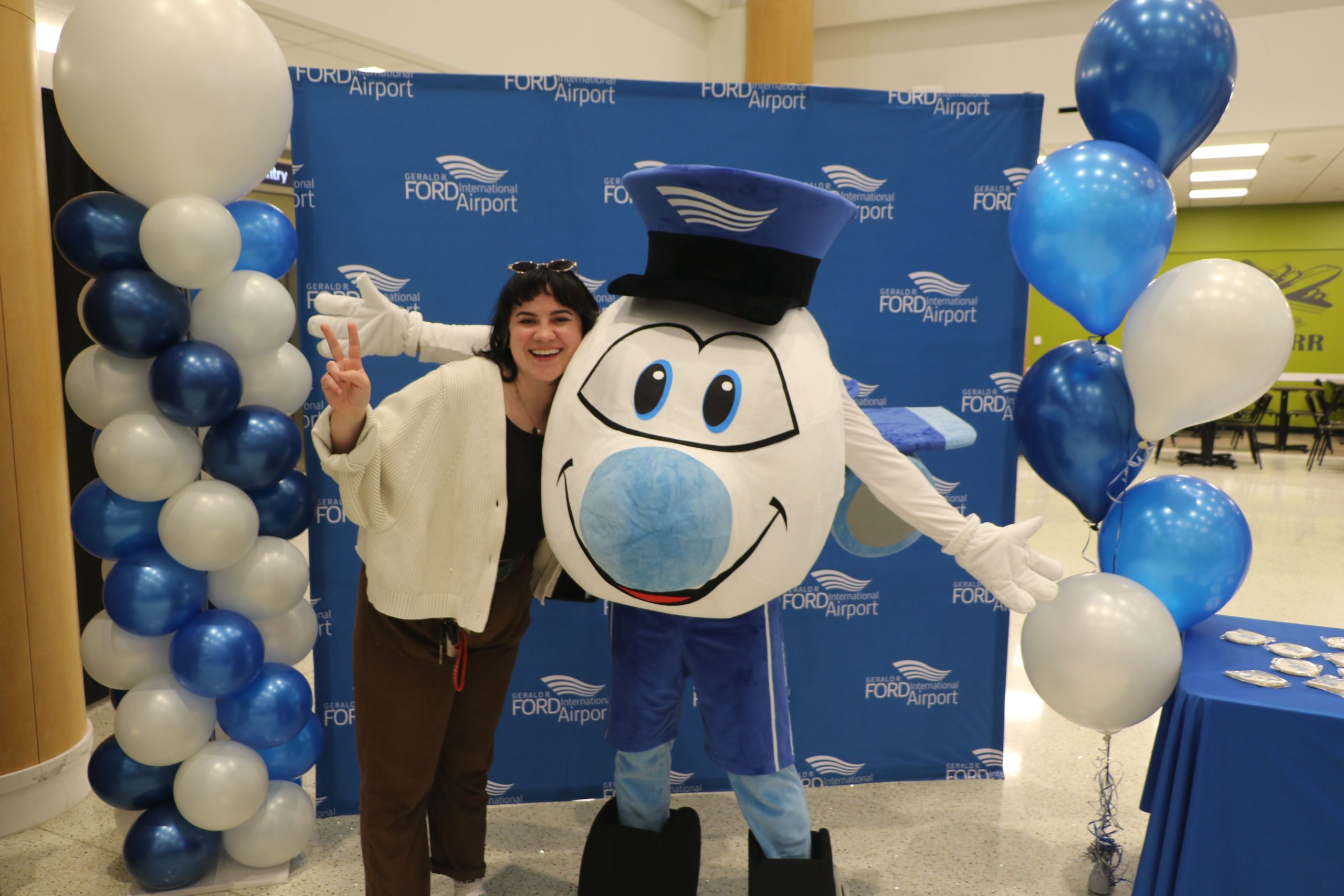 Ford International Airport introduces first-ever mascot, Jerry the Jet ...