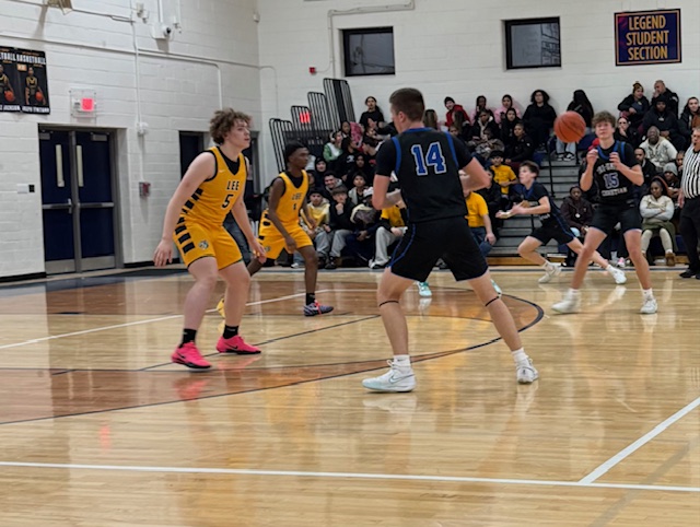 Tri-unity buzzer-beater tops Lee Wednesday, 51-49 - WKTV Journal